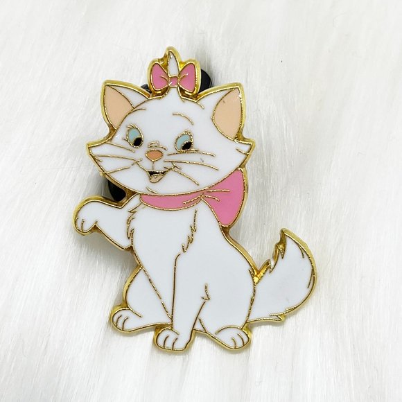 Disney | Jewelry | 525 Disney Aristocats Marie Pin | Poshmark